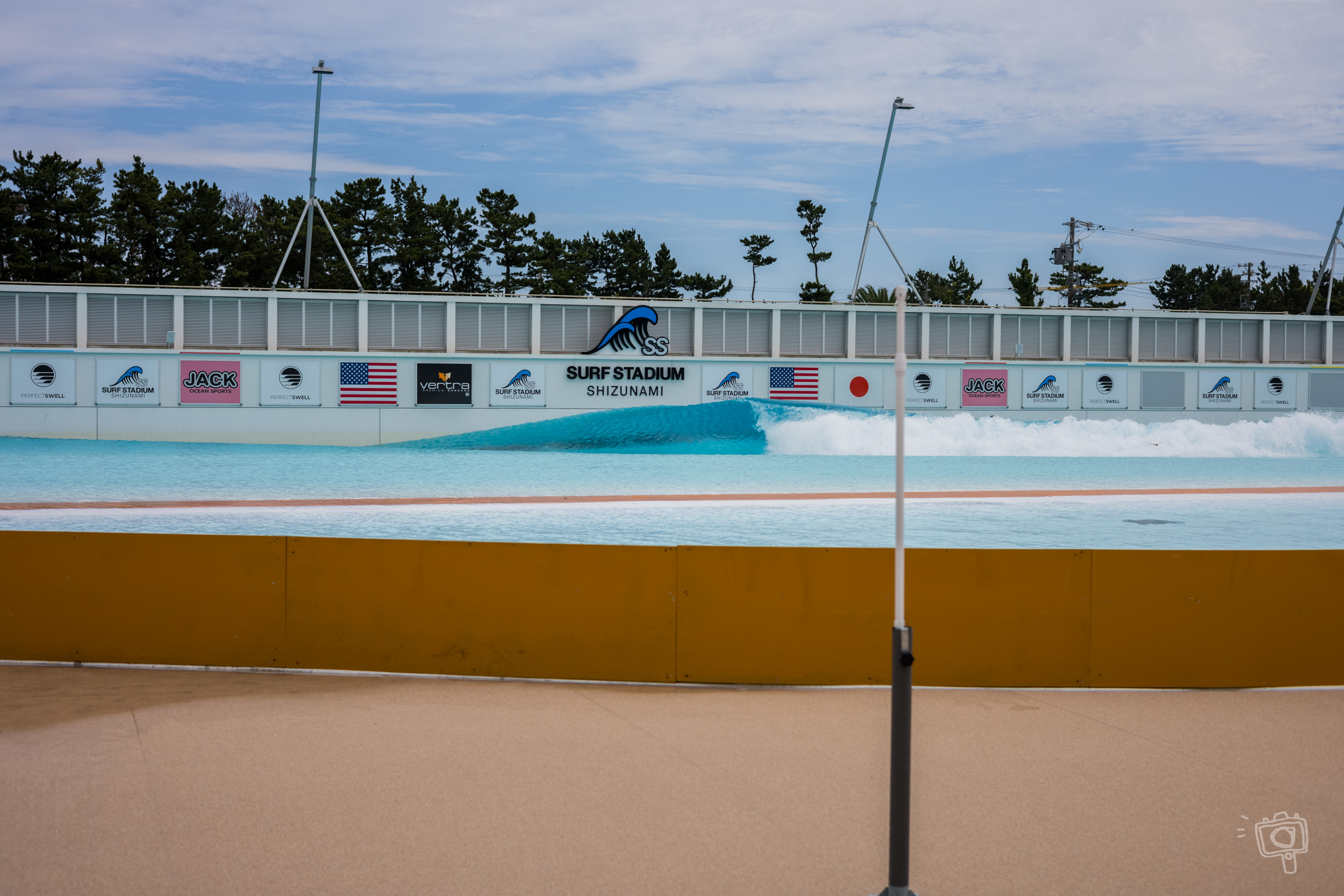 wave pool with Team Hurley | フォトグラファーU-SKE オフィシャルサイト | U-SKE PHOTOGRAPHY